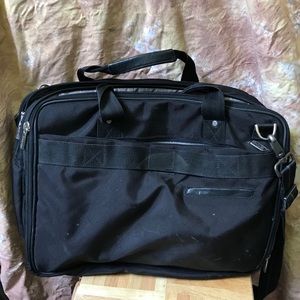 Kenneth Cole Reaction | Bags | Kenneth Cole Reaction Laptop ...